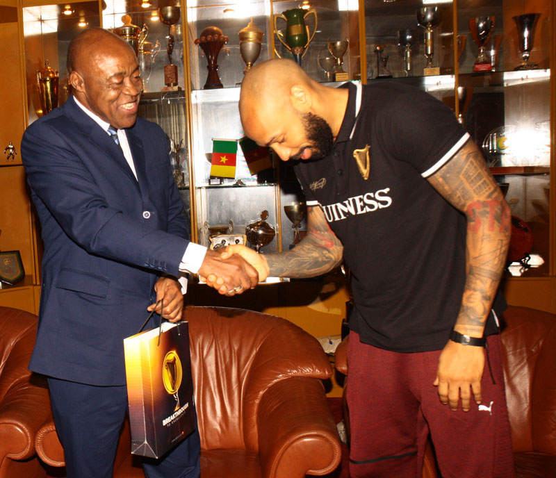 Patrick Mboma et Thierry Henry reçus par le ministre Bidoung Mkpatt ...