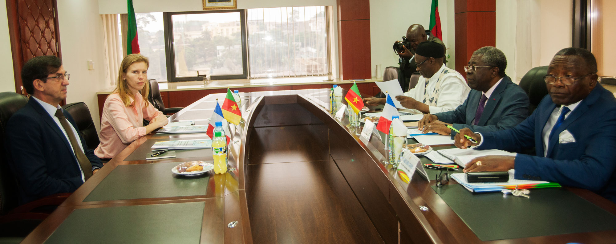 Bilinguisme et multiculturalisme : La Commission nationale conviée en ...